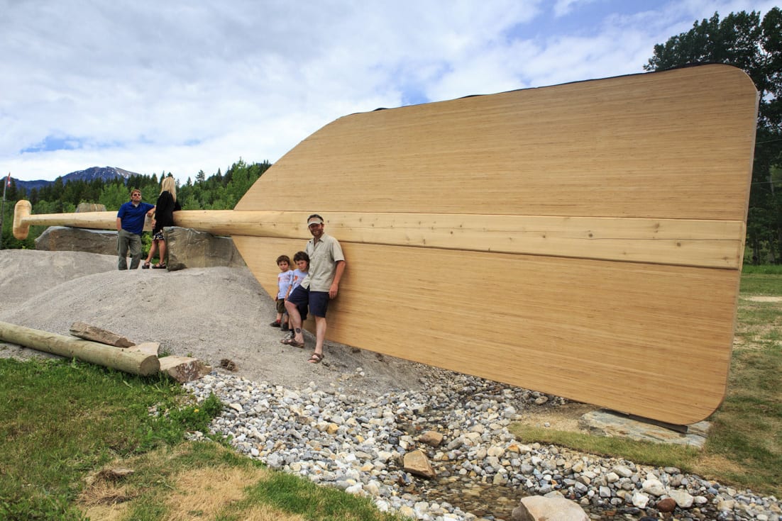 Worlds Largest Paddle | Tour The Triangle | Tourism Golden